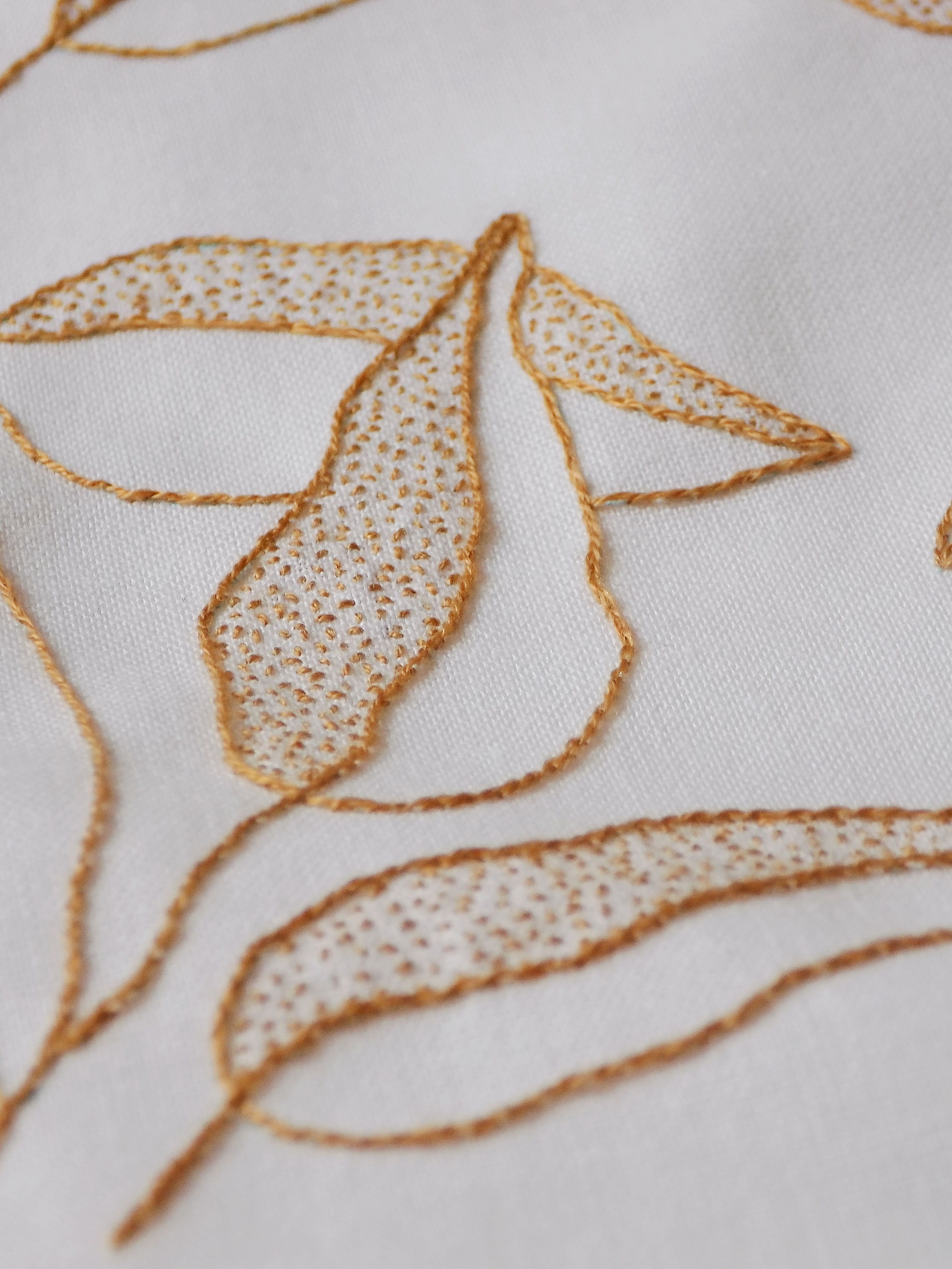 Shade of Gold: New Patterns for Beginners! - Stitch Floral
