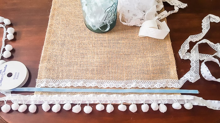 Simple Burlap Table Runner - DIY Beautify - Creating Beauty at Home