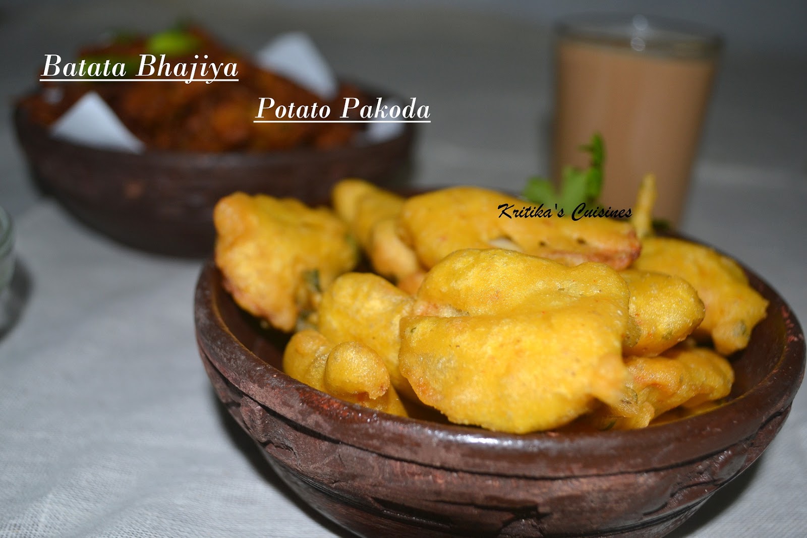 Kritika's Cuisine: Batata Bhajiya ( Potato Pakoda)