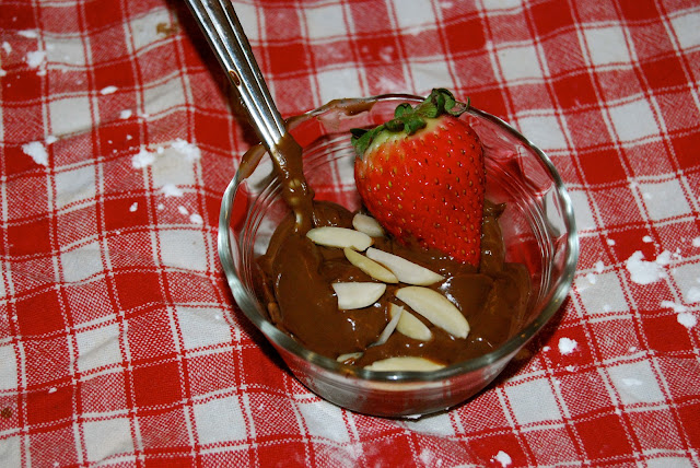 Besos and Bubbly: Simple But Dignified Chocolate Pudding