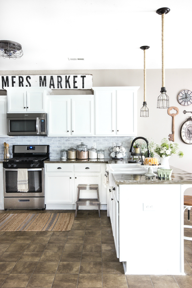 The Lovely Deco: Chez Blesser House