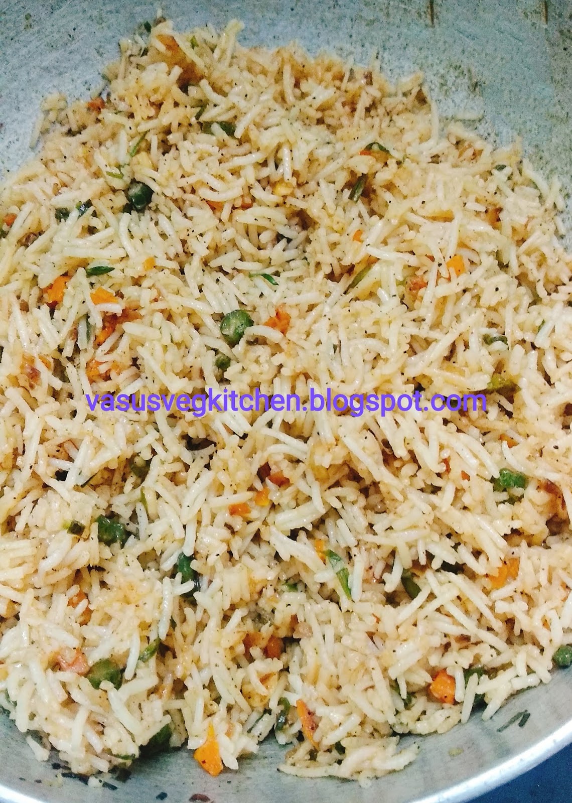 Vasusvegkitchen: Vegetable Fried Rice - Chinese Style Veg Fried Rice