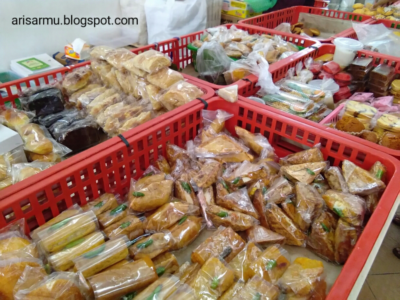 Jajanan Pasar (Traditional Snacks): Pasar Manis, Purwokerto