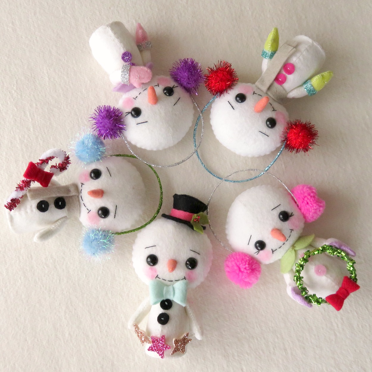 Gingermelon: New for the Holidays - Snowbies Pattern!