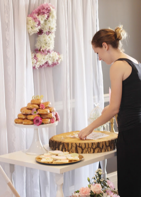 6 Ways to Make a Party Backdrop | Celebration Stylist | Popular Party ...