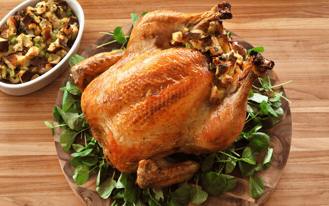 Helpful Advices: Capon does it taste different than chicken