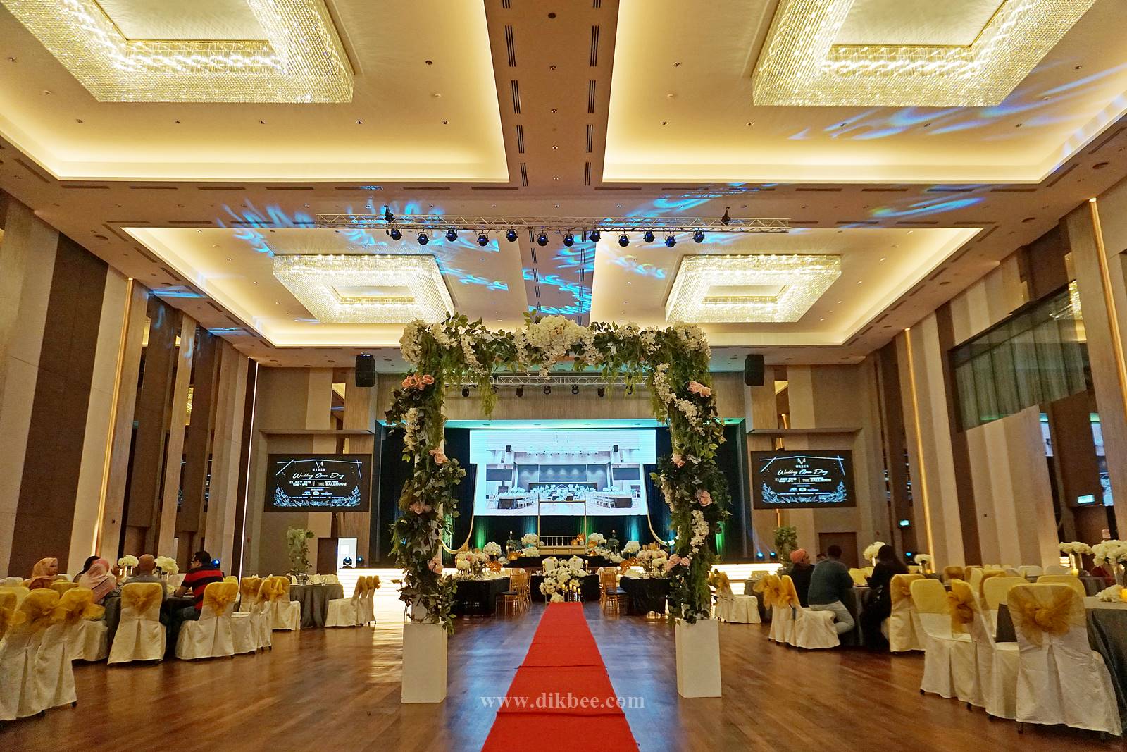 The Ballroom : Ruang Acara Untuk Majlis Perkahwinan Oleh MAHSA Events