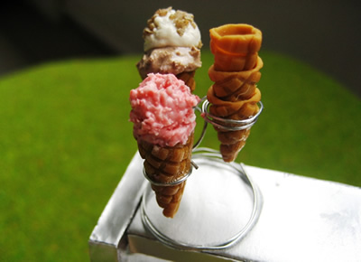 The Mini Food Blog: Ice Cream ~ Lulu's Miniatures