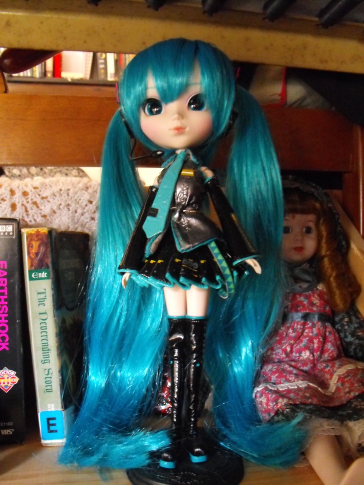 Snowflake Clockwork: Another doll