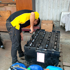 JUAL BATTERY ACCU FORKLIFT ELEKTRIK: jual intercell connector battery ...