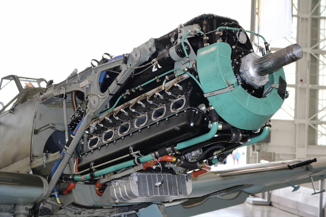 SI VIS PACEM, PARA BELLUM: l Daimler-Benz DB 601 era un motore ...