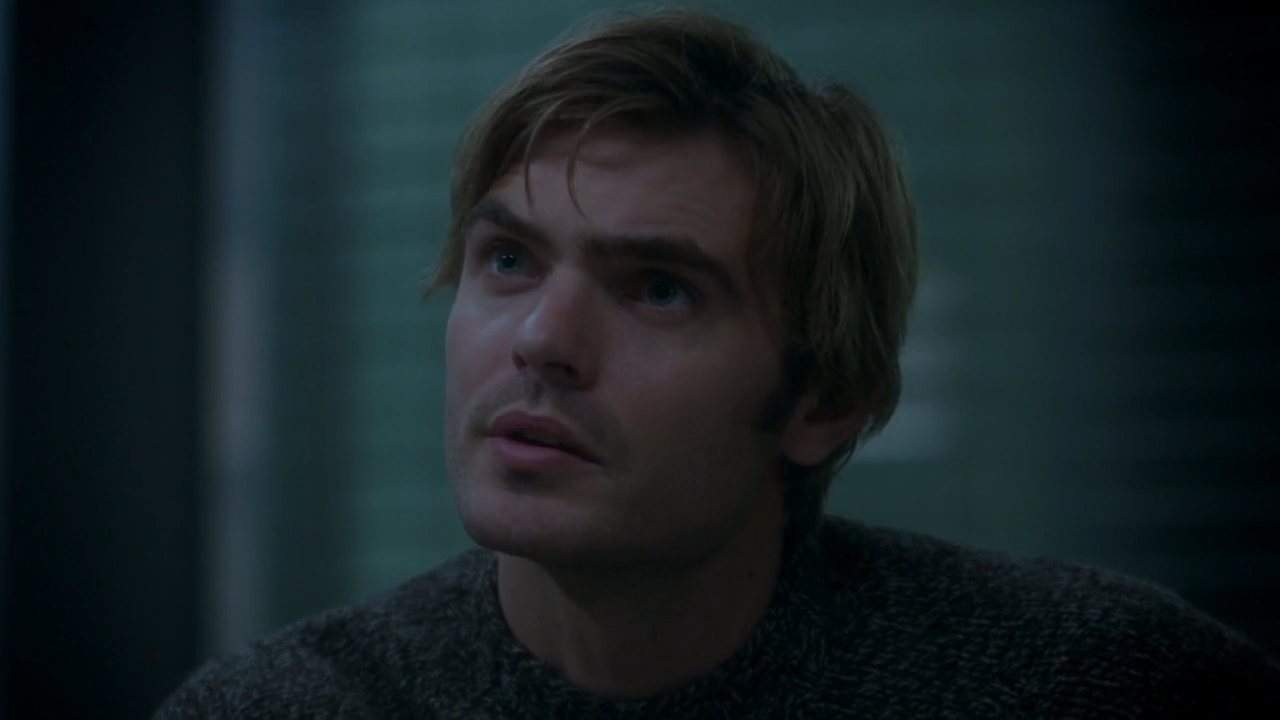 Alex Roe on Siren (2020) ~ DC's Men of the Moment