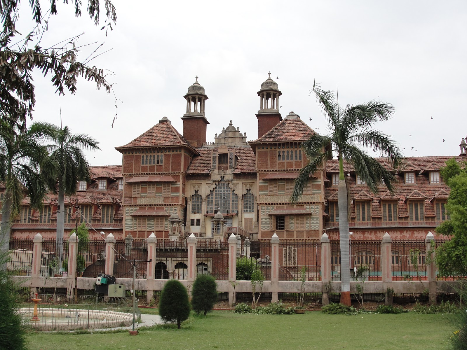 Travel Experiences: Baroda Museum and Picture Gallery, Vadodara