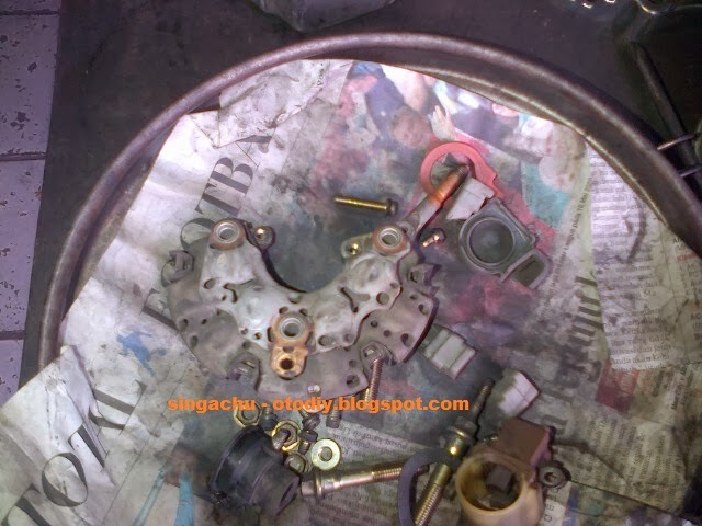 Perbaikan alternator Aerio penyebab indikator aki menyala