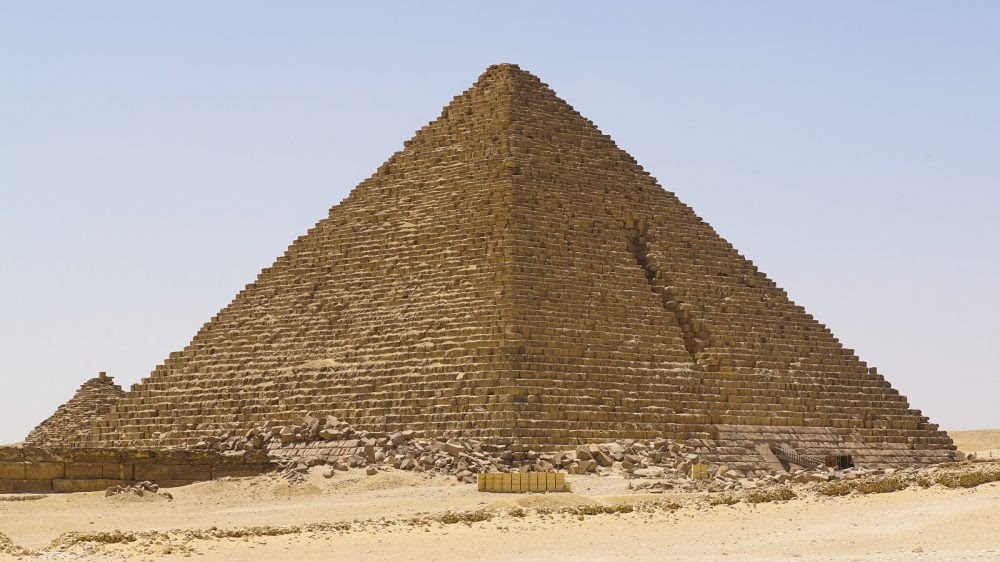Ancient Egypt: Menkaure pyramid - The smallest of the three Pyramids