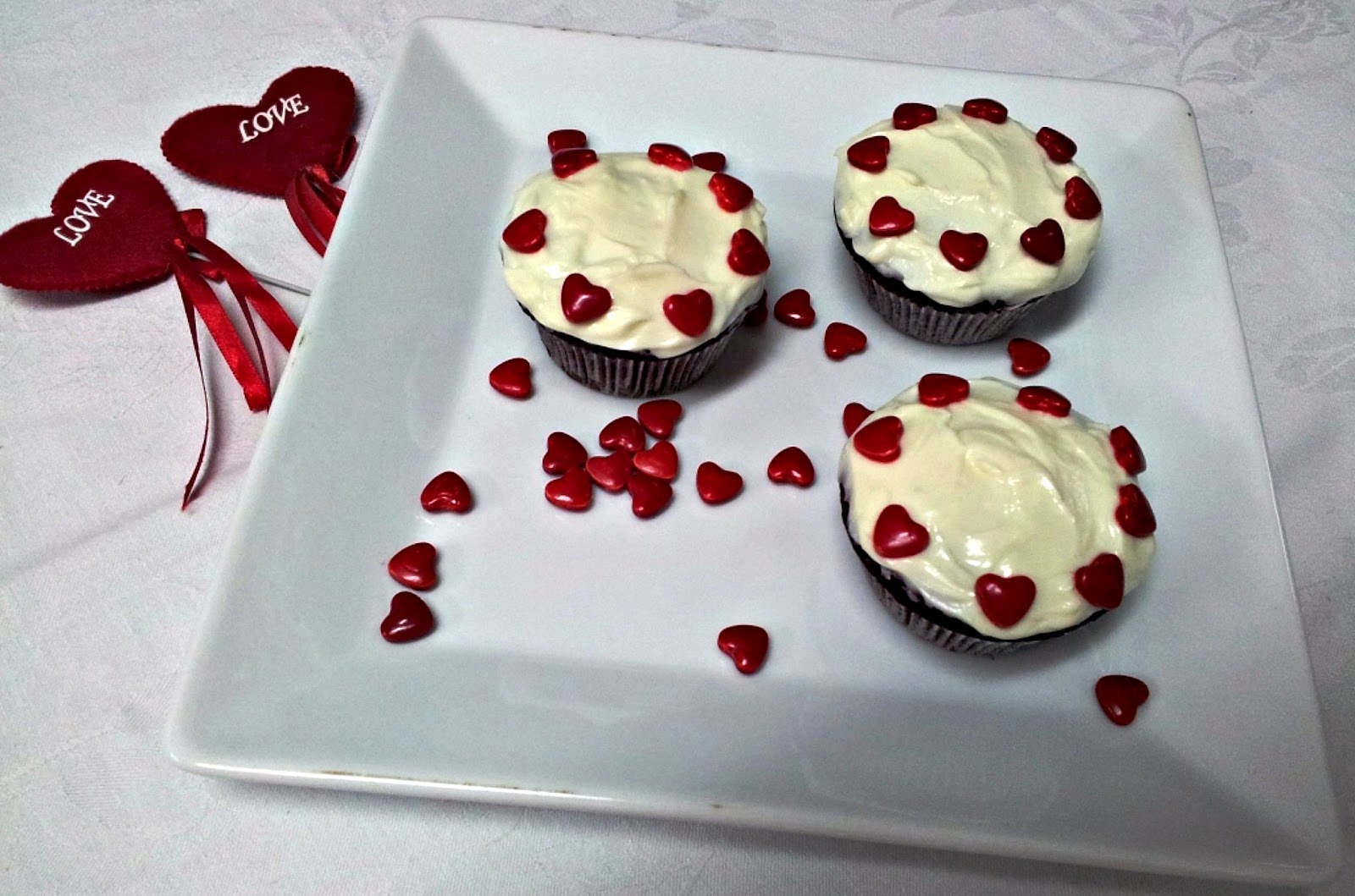 Red Velvet Cup Cakes Recipe - dish-away