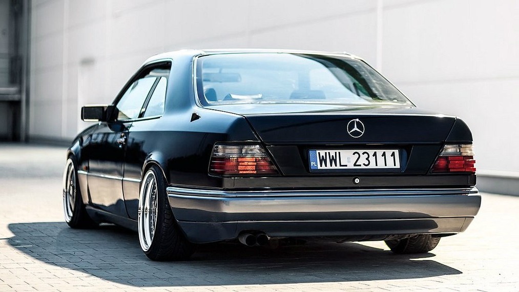 Mostbook: Mercedes Benz W124 Coupe Tuning