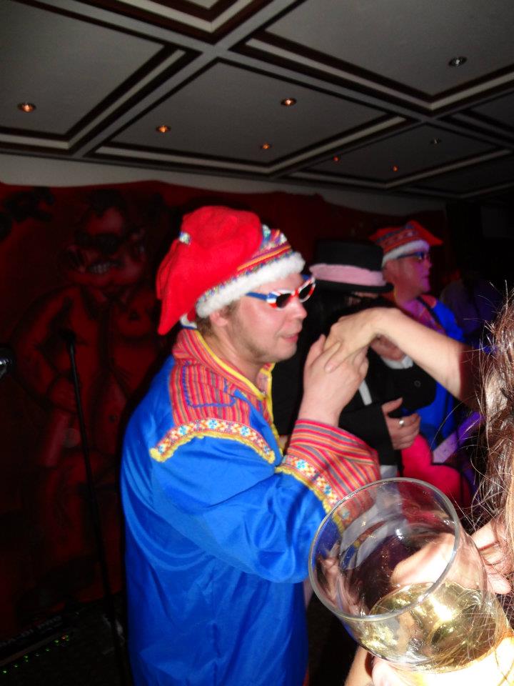 Tuksu. Season 1 episode 4.