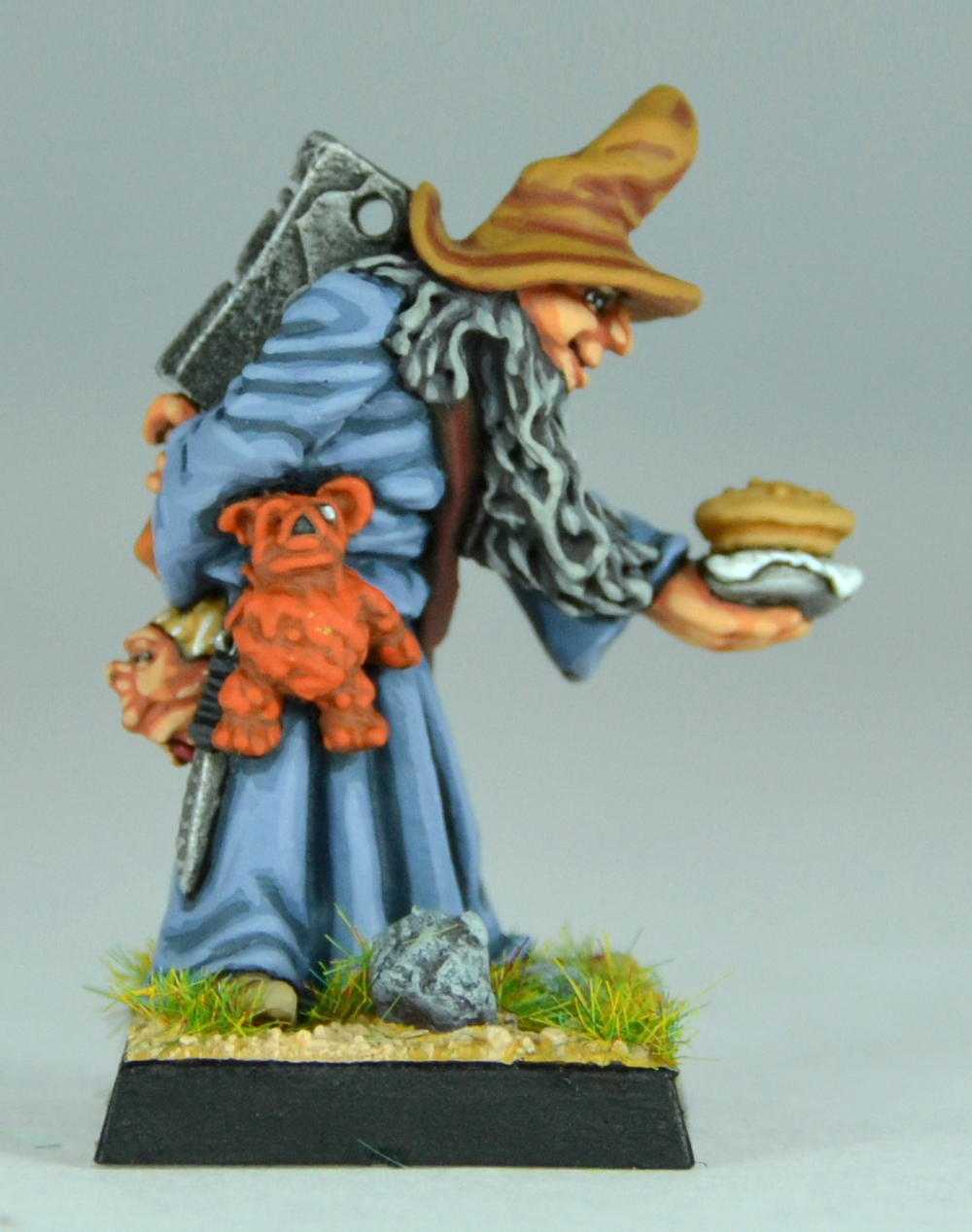 Painted Lead Miniatures: Unreleased Citadel Wizard from 1987