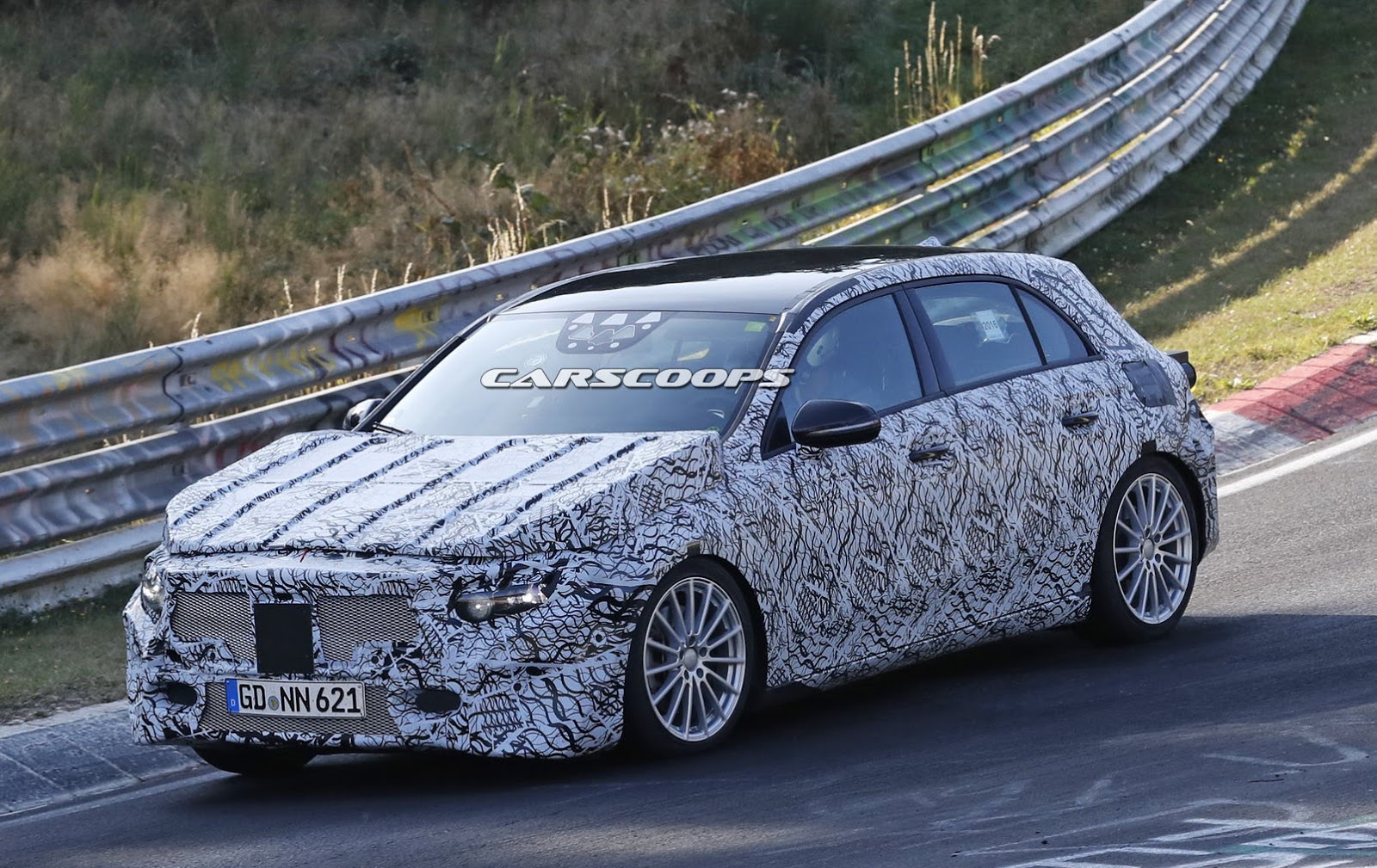 Next-gen Mercedes-Benz A-Class spied - Riding on the new MFA2 platform ...