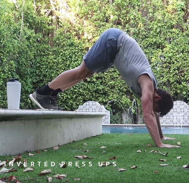 VJBrendan.com: Tom Daley - 6 Minute Arms Workout at Home