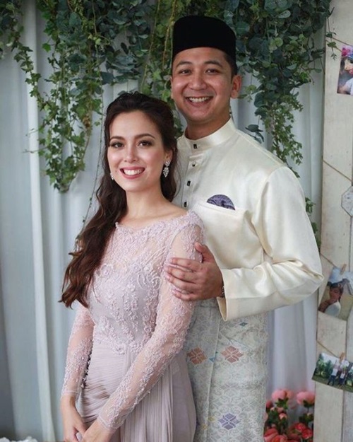 4 Gambar Tunang Siti Saleha & Lutfi Azhar