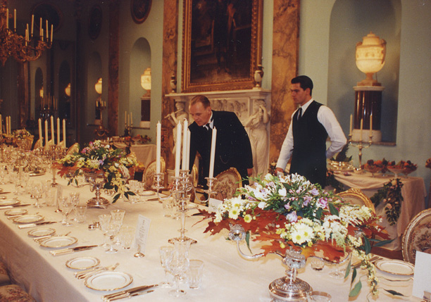 Elegance of Fashion: Review: The Remains of the Day