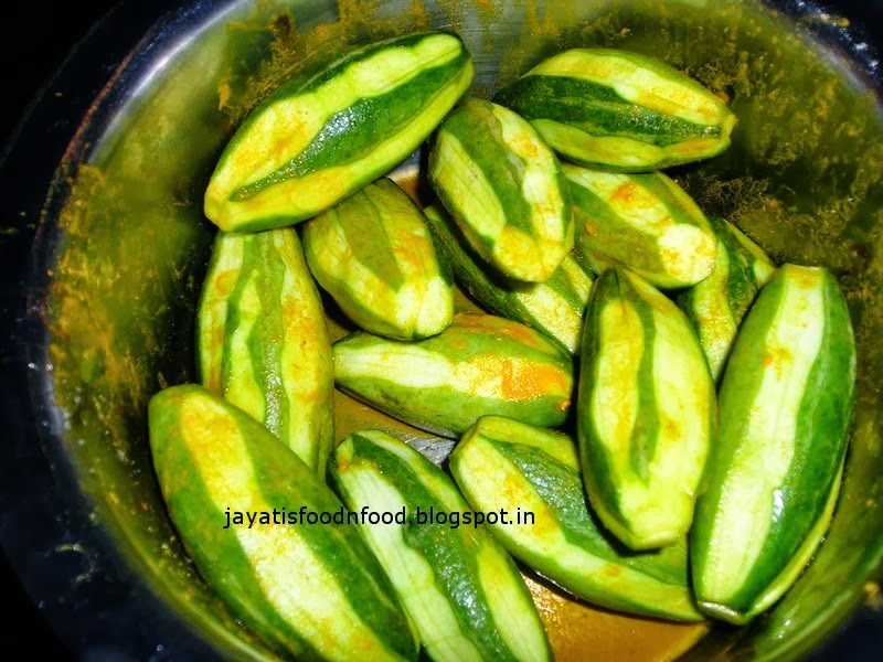 Jayati's Food Journey - Enjoy!!!: Patol Korma