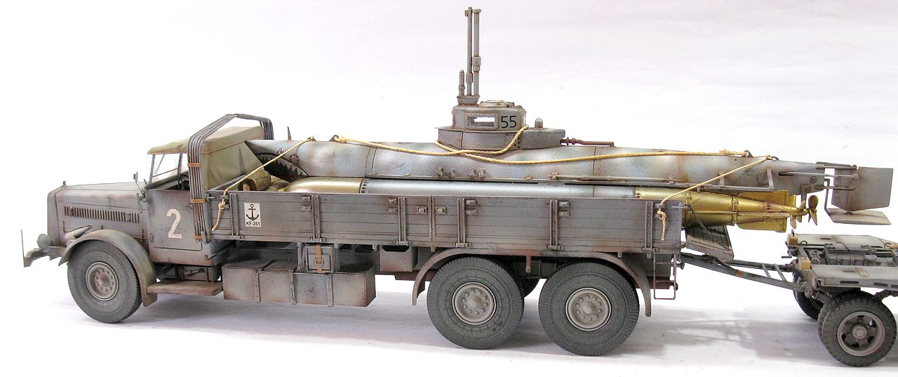 Panzerserra Bunker- Military Scale Models in 1/35 scale: Faun L900 D567 ...