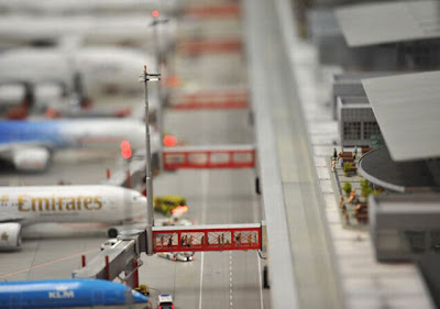 Model Miniatur bandara Terbesar ~ Coretan Pulpen