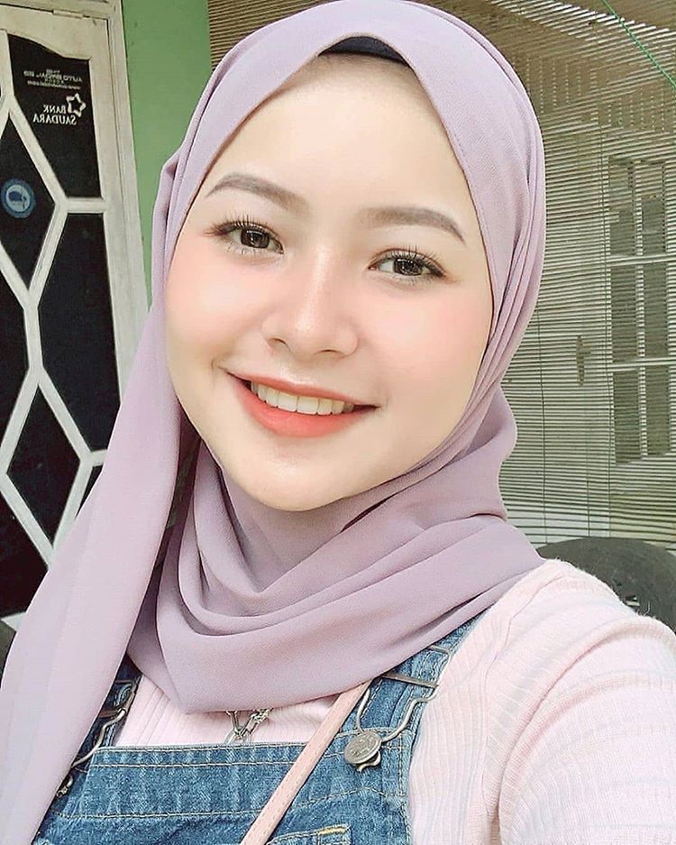 Kumpulan Foto + Video Ukhti Nonjol Kumpulan Foto + Video Ukhti Nonjol
