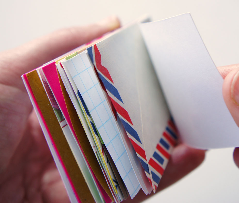 i d l e w i f e : DIY: mini notebooks