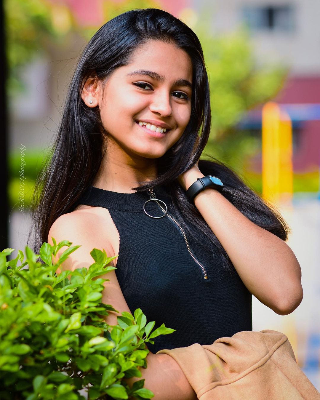 Mahi Singhvi Mishty Looks So Beautiful in These Photos Collection