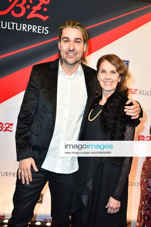 EntreNotas ...........: David & Dove!