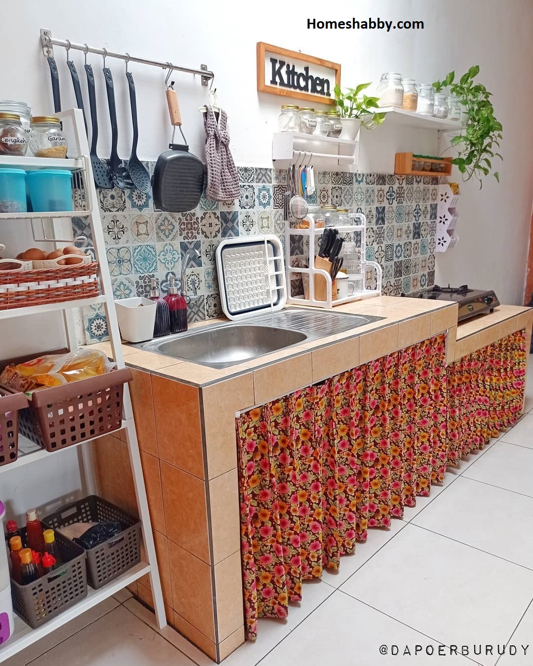 Dapur Lebih Rapi dengan 6 Desain Dekorasi Pantry yang Cantik dan ...
