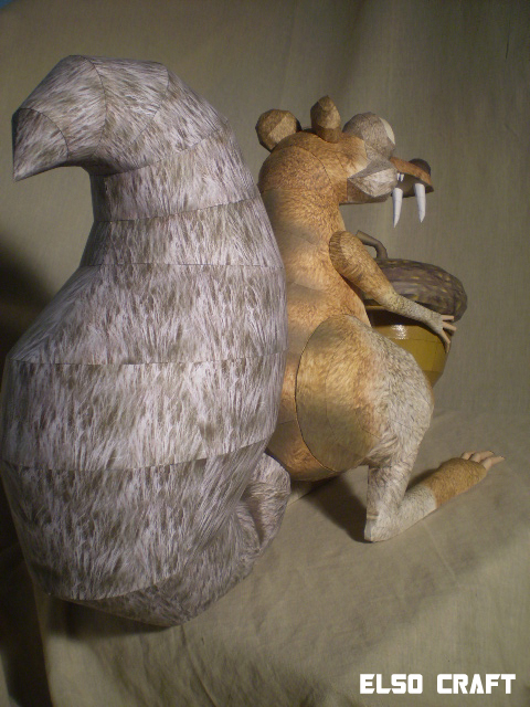 ELSO CRAFT: Scrat Papercraft (Ice Age)