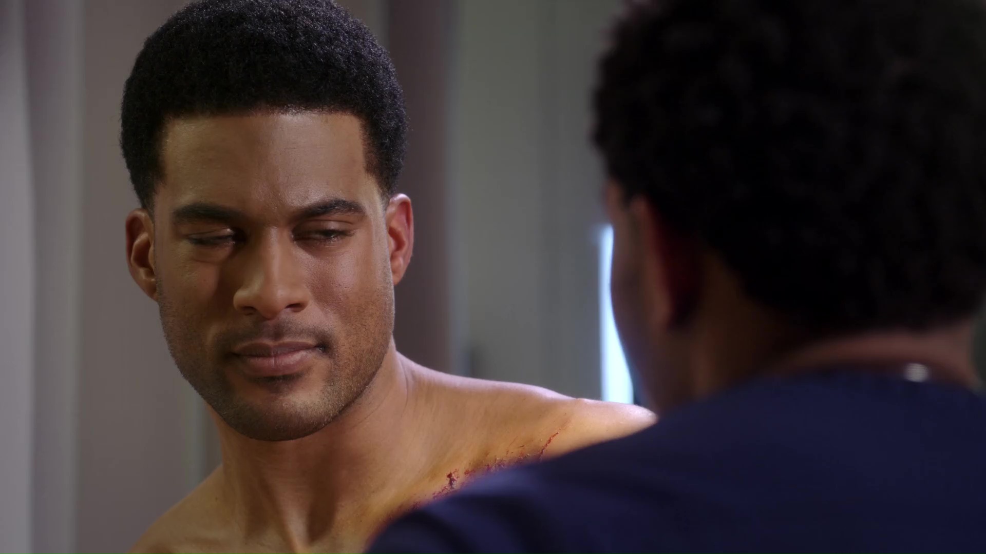 ausCAPS: JR Lemon shirtless in The Night Shift 3-03 "The Way Back"