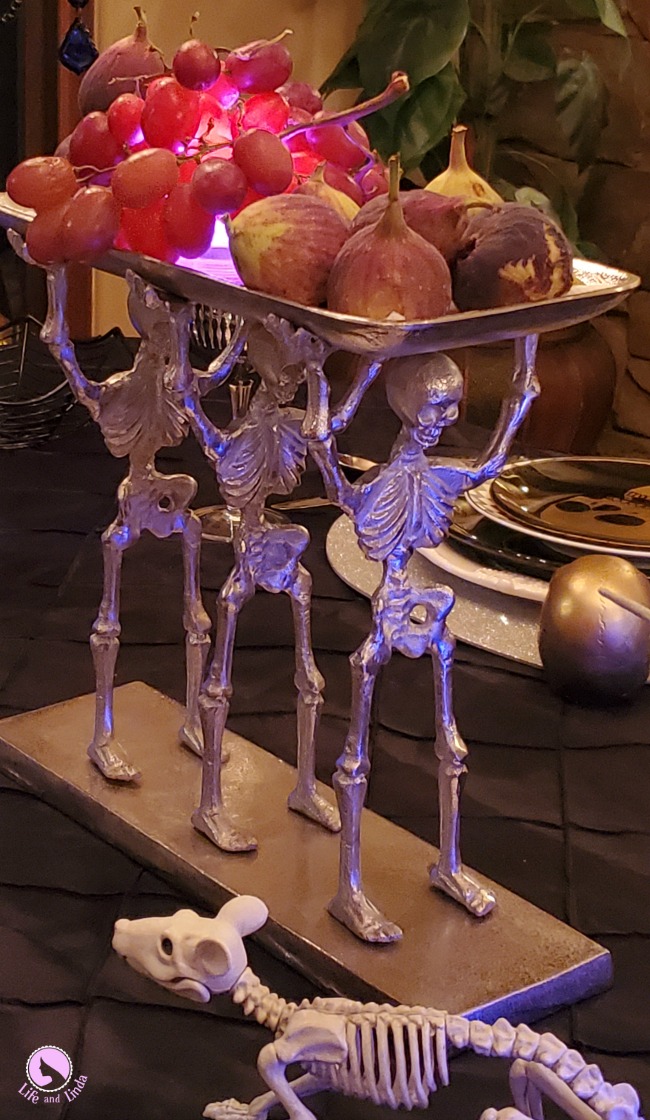 Dining With Skellies | Life and Linda