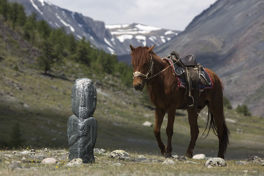 TARİH VE ARKEOLOJİ: Turks in Altai-Mongolia