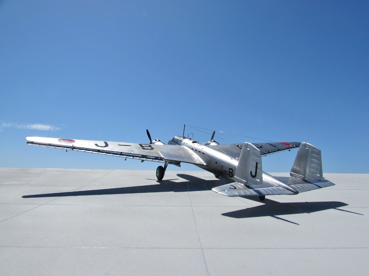 Mitsubishi L3M1 "NIPPON" around the world flight, ARII 1/72nd - Ready ...