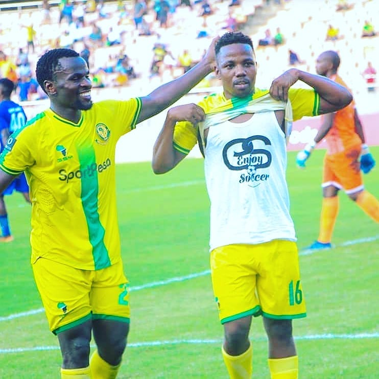 YANGA SC YATOKA NYUMA YAWACHAPA NDANDA 3-2 TAIFA NA KUREJEA NAFASI YA ...