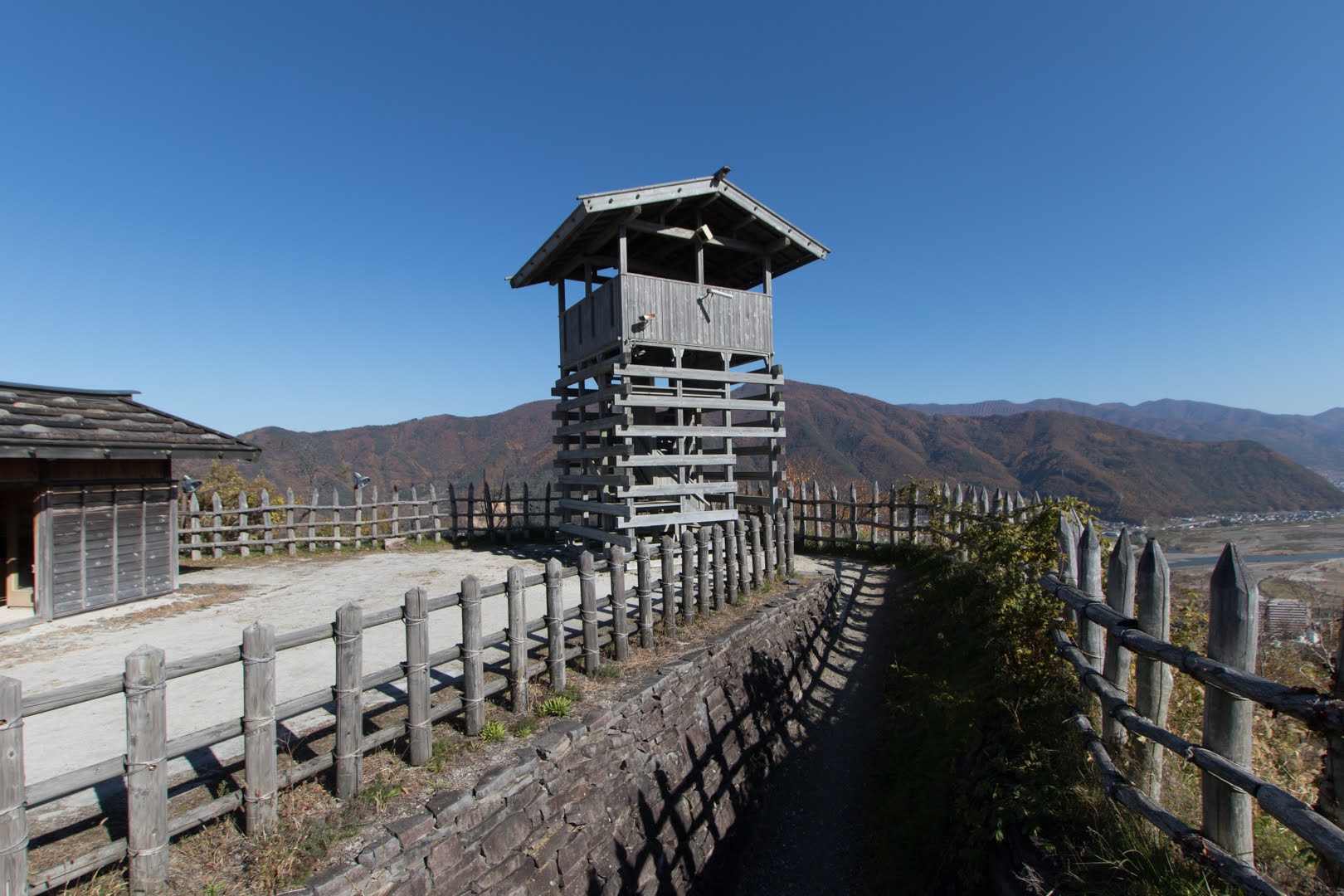 Arato Castle (Shinano) -With the tide of time- | Japan Castle Explorer