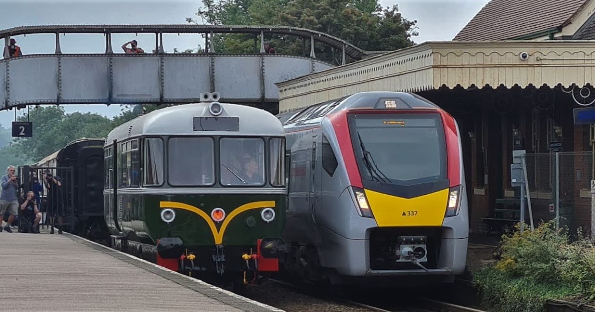 EARM Newsletter: Diesel Railbus star of a Photographic Charter