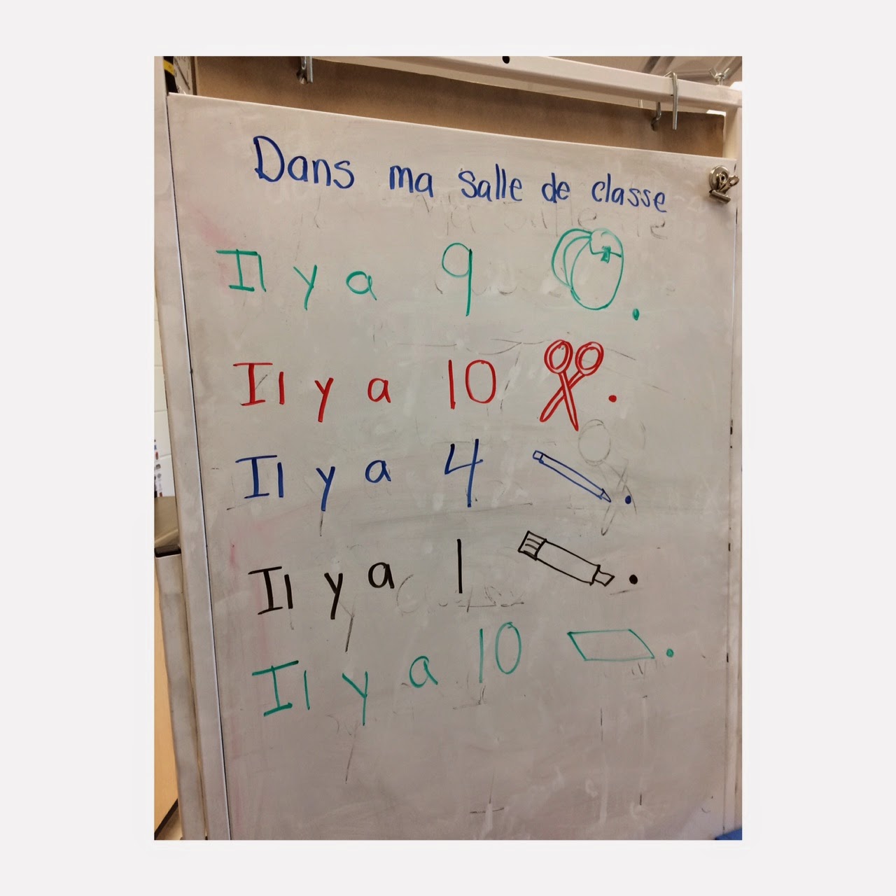Dans ma salle de classe... - Primary French Immersion Resources