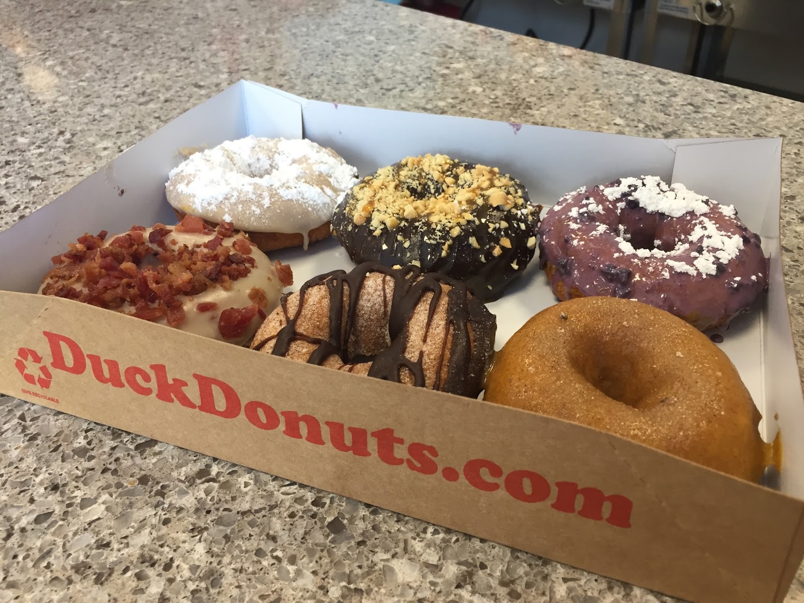Eating Orlando An Orlando Food Blog: Duck Donuts Kissimmee: a hole lot ...