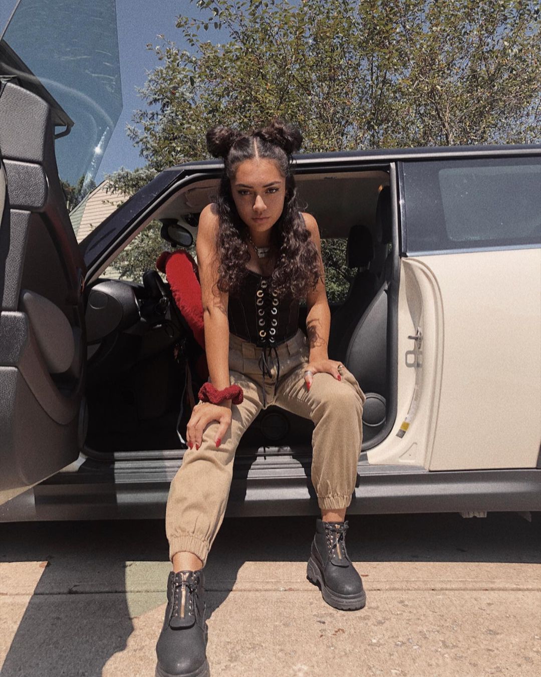 Avani Gregg - Biography | Boyfriend | Pictures