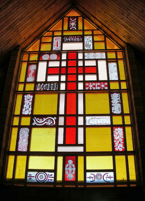 Indigenous Jesus: Stained Glass Window at Yuendumu Baptist Church in ...