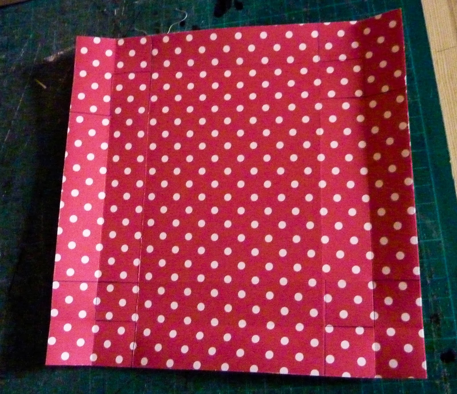 PettiBear's Fashion Roar: MAGIC Box DIY tutorial