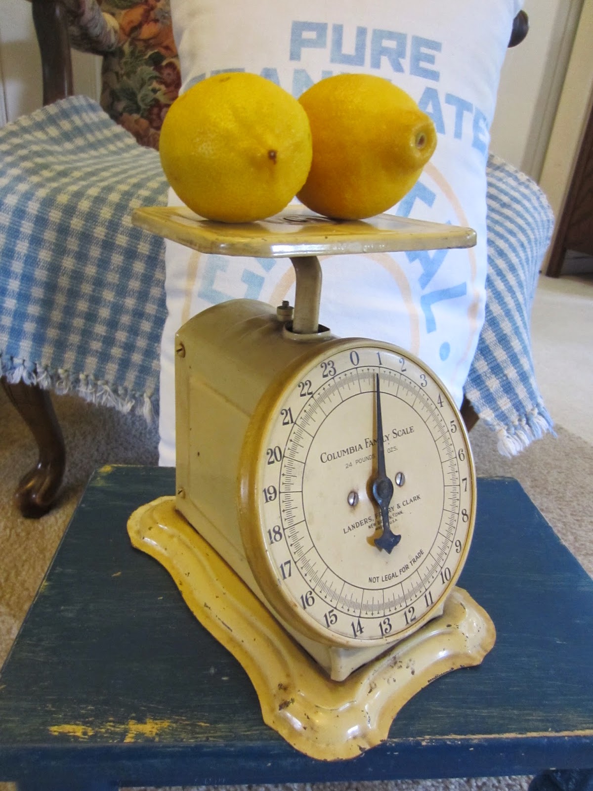 HOB NOBBERS: SPRING SALE SUCCESS