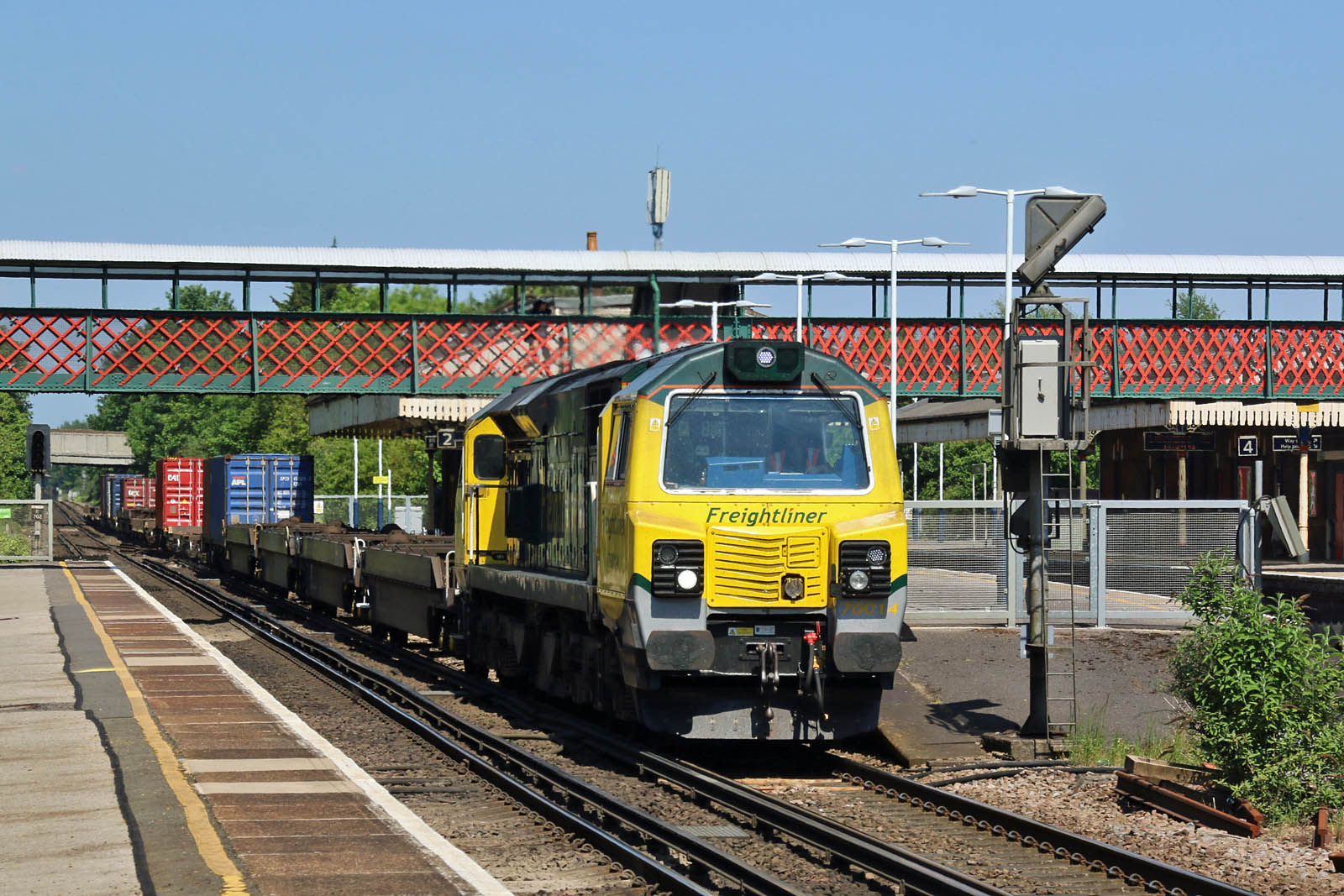 47s and other Classic Power at Southampton: Freightliner Class 70 ...
